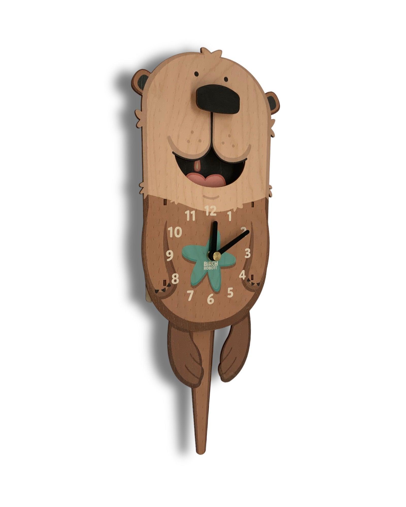 Lola the Otter Pendulum Clock – Birch Robot
